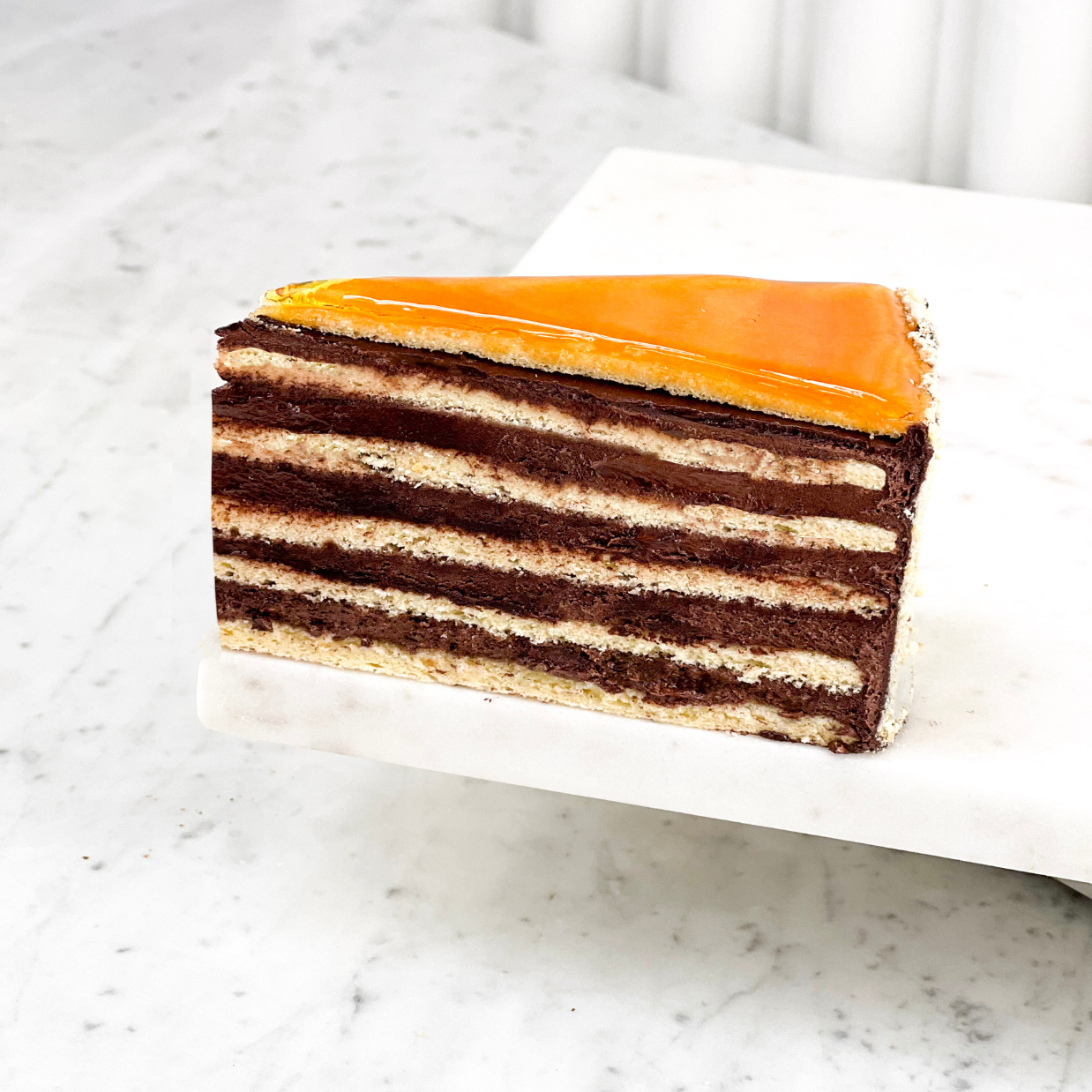 Dobos torta az eredeti recept alapján a Gerbeaud cukrászműhelyéből ...